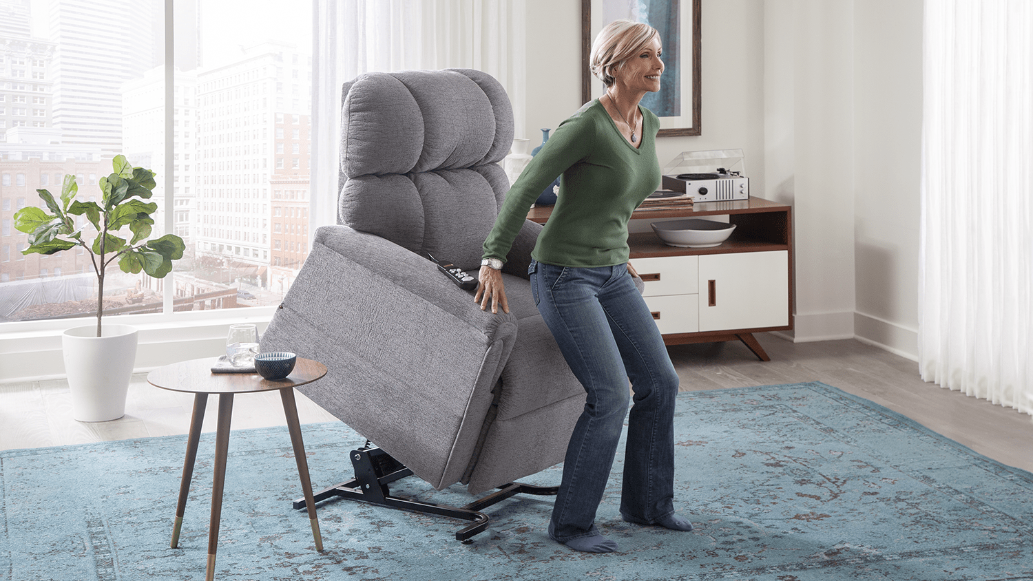 How A Golden Lift Chair Aids Patients with Neuropathy - Golden Technologies